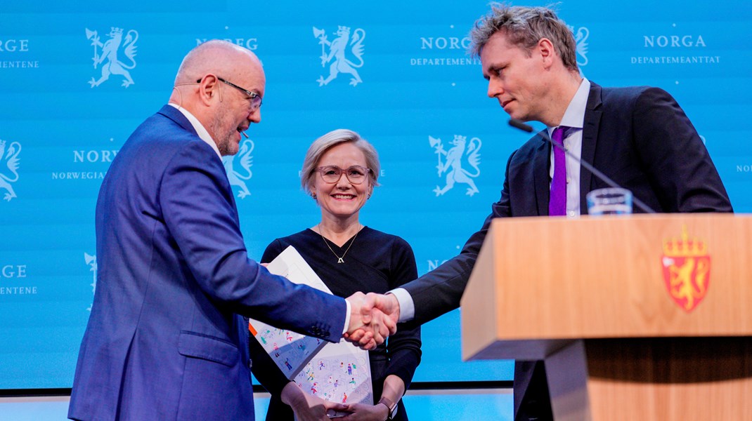 Helseministeren: Flere helsefagarbeidere er en lavthengende frukt - Altinget