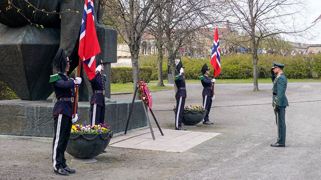 Dette skjer på forsvarsfeltet i uke 48: Forsvarsministeren mottar veteranrapport - Altinget