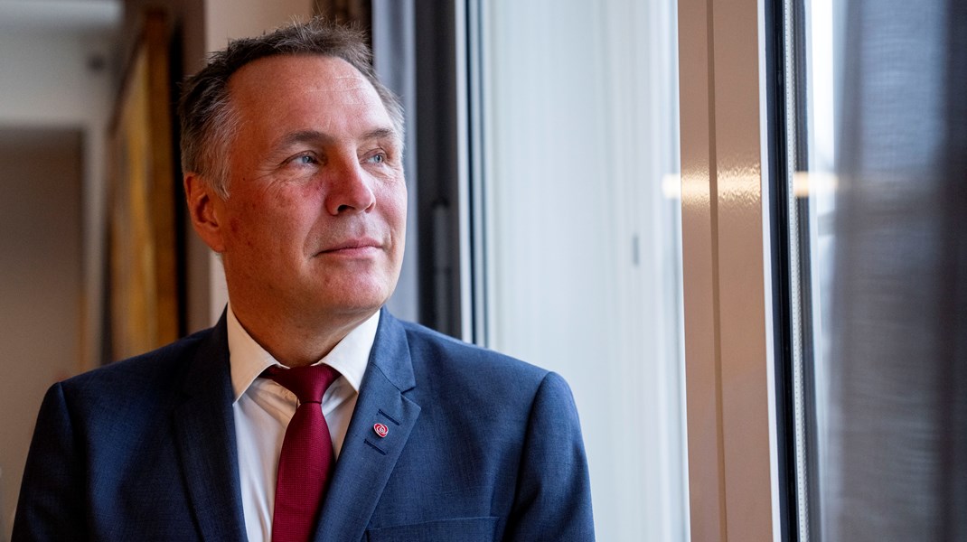 Han meldte seg inn i AUF på grunn av klimasaken – nå er Tore O. Sandvik landets øverste ...