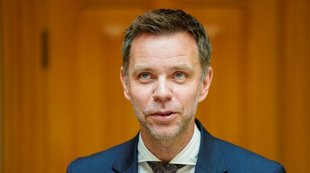 Ap, Sp og SV har snudd. Kutter ikke refusjon for kiropraktor likevel - Altinget